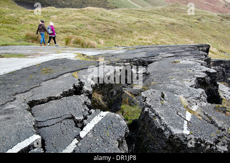 Landslip on "Mam Tor" near Castleton and abandoned disused collapsed ...