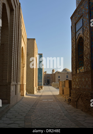 Timurid architecture, Shah-i-Zinda mausoleum complex, Samarkand Stock ...