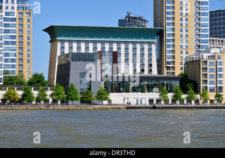 Virgin Active Gym Canary Wharf London Stock Photo - Alamy