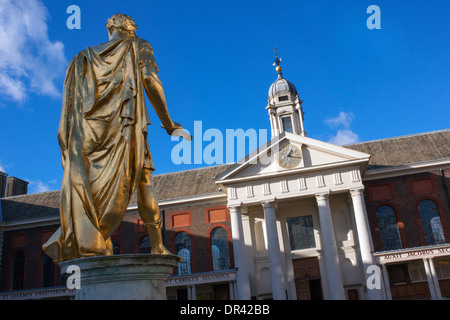The Royal Hospital Chelsea with statue of King Charles II Stock Photo ...