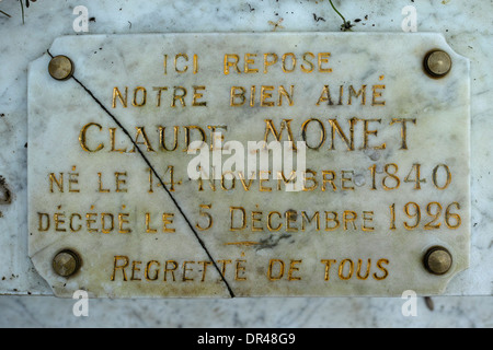 The grave of Claude Monet Stock Photo - Alamy