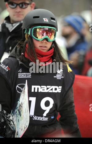 Stoneham, Canada. 18th Jan, 2014. Yuki Furihata (JPN) Snowboarding ...
