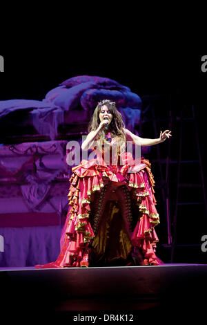 Nov 30, 2008 - Toronto, Ontario, Canada - Pop-opera singer SARAH ...