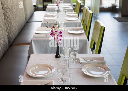 Set tables in Thai restaurant Stock Photo - Alamy