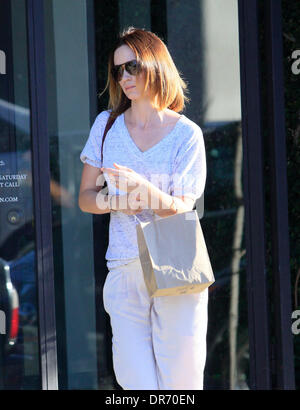 Emily Blunt exits Salon Benjamin in West Hollywood. Los Angeles ...