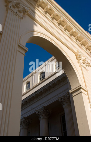 Chester Terrace is one of the neo-classical terraces in Regent's Park ...
