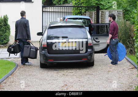 Photo shoot equipment arriving at Chantelle Houghton and Alex Reid's ...