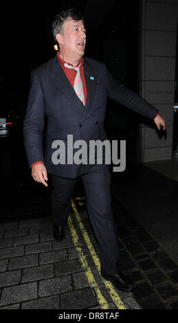 Stephen Fry walking in Mayfair London, England - 21.06.12 Stock Photo ...