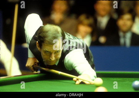 John Spencer at The Embassy World Snooker Tournament, Crucible Stock ...