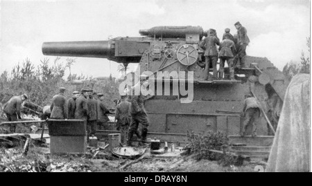 world war one big bertha German artillery guns Stock Photo - Alamy