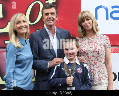 Fiona Phillips, John Stapleton and Kate Garraway outside the ITV ...