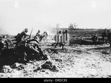 German assault WWI Stock Photo - Alamy