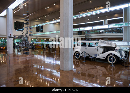Cummins Diesel Headquarters, Columbus, United States. Architect: Kevin ...