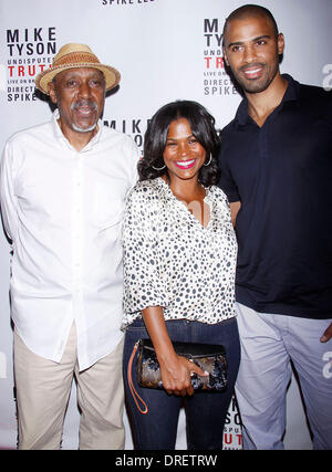 Nia Long with her dad Doughtry "Doc" Long and her man Ime Udoka ...