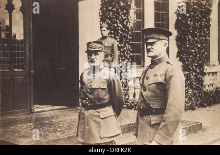 Marshal Foch and General Pershing Stock Photo - Alamy