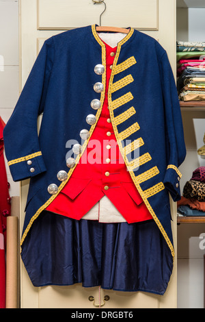 Colonial Williamsburg milliner shop Stock Photo - Alamy