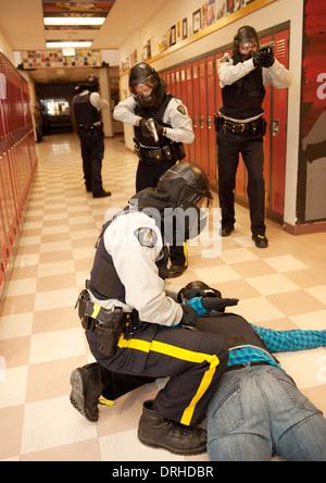 RCMP police officers take part in an active threat training exercise in SWAT, IRT and tactical ...