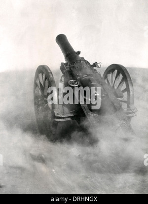 British 8 inch Howitzer in action, Longueval, France, WW1 Stock Photo ...