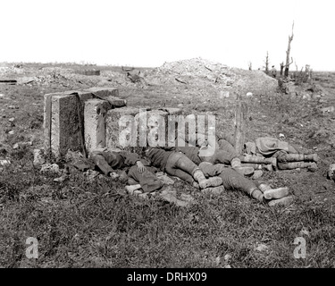 World War 1: British soldiers sleeping in shell holes. British Stock ...