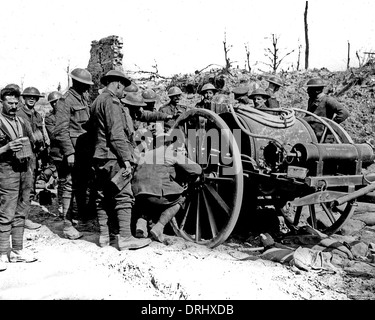 WWI soldiers at drinking water supply for the battlefield at Stock ...
