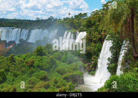 Iguassu waterfalls bordering Argentina Brazil Stock Photo - Alamy