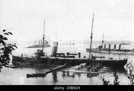 HMS Forth in Devonport with submarines Stock Photo - Alamy
