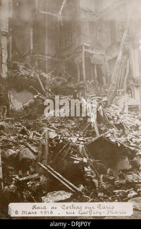 Gotha raid on Paris. First World War Stock Photo - Alamy