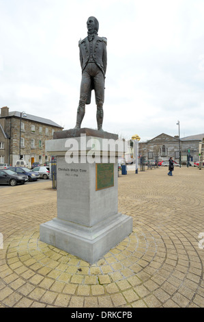 Wolfe Tone statue in The Square, Bantry, West Cork, Ireland Stock Photo ...