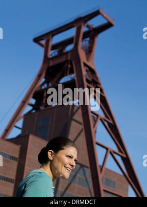 Essen, Germany. 29th Jan, 2014. Swedish Crown Princess Victoria arrives ...