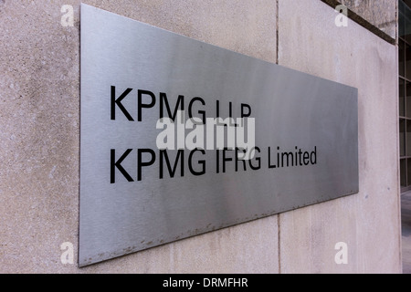 KPMG office in Salisbury Square in the the City of London, UK Stock ...