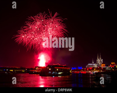 Fireworks at Cologne Cathedral, Cologne, Germany Stock Photo - Alamy