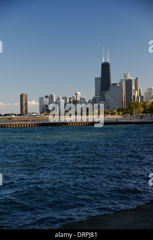 Chicago Illinois downtown skyline over the Chicago River USA Stock ...