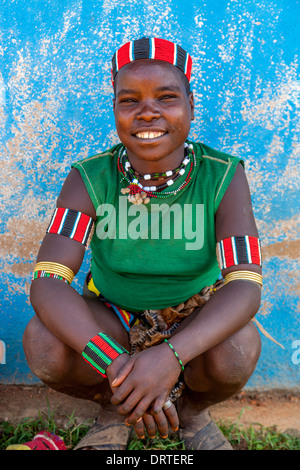 Girl from the Benna tribe, Omo valley, South Ethiopia, Africa Stock ...