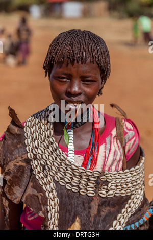 Young People From The Tsemay Tribe At The Thursday Market In Key Afar ...