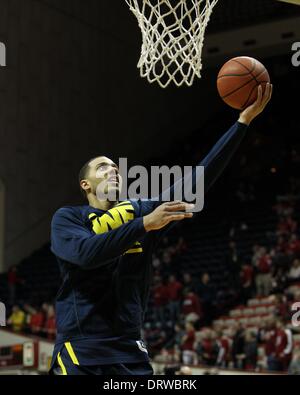 Jordan Morgan (52) of the Michigan Wolverines celebrates a 61-56 win ...