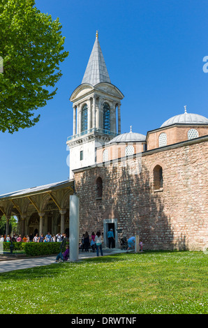 Istanbul, Topkapi Palace, second courtyard , the Tower of Justice Stock ...