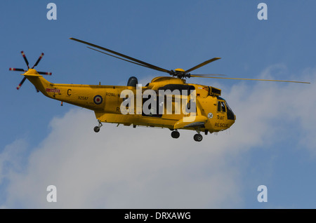 "Jet turbine engine from helicopter installed in ^2000 Volkswagen ...