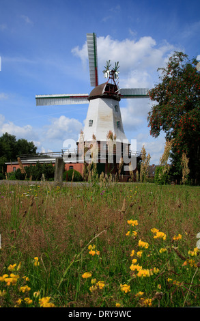 Windmill in Artlenburg / Elbe, Lower Saxony, Germany, Europe Stock ...