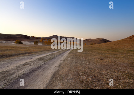 Road in the prairie country Stock Photo - Alamy