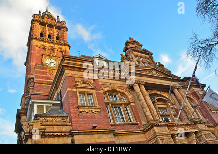 Newham Town Hall East Ham London Stock Photo: 9304192 - Alamy