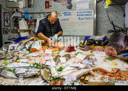 Mercato Orientale (Eastern Market), Genoa, Liguria, Italy, Europe Stock ...