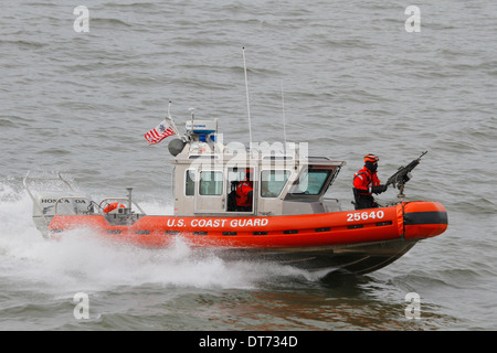 Defender Class Response Boat (RB-S) patrols the San Francisco ...