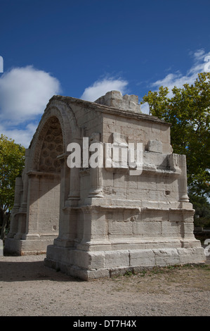 Commemorative Arch at Glanum Stock Photo - Alamy