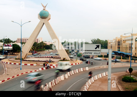 Monument de la Paix - Bamako, Mali, West Africa Stock Photo - Alamy