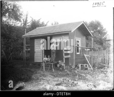 Fred C. Whitcomb painting tool house 1927 (3191361885 Stock Photo - Alamy
