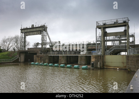 THE DENVER SLUICE ON CAMBRIDGESHIRE/NORFOLK BORDER Stock Photo - Alamy