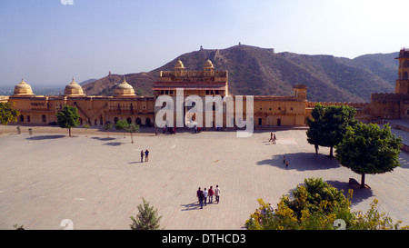 Suraj Pol or Sun Gate, Amer Fort, Jaipur, India Stock Photo - Alamy