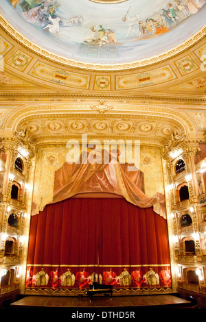 colon theater in buenos aires and the obelisk at night Stock Photo - Alamy