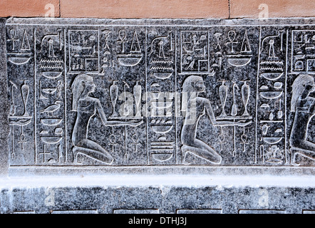 Offerings of wine, relief, Red Chapel , built by Hatshepsut, 1473-1458 ...