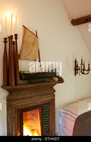 Liddie Holt artist of decorative domes in her home Stock Photo - Alamy